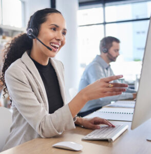 Contact Center Solutions for Hotels | Phonesuite