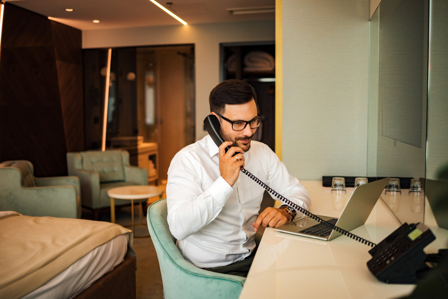 Hospitality Communications Solutions | Phonesuite