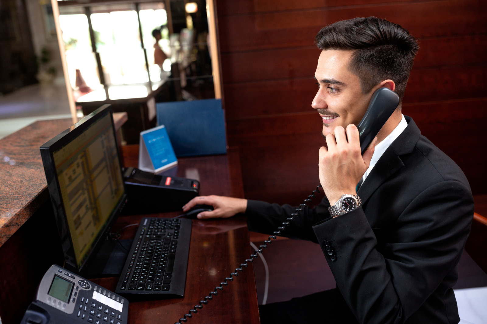 Hospitality Communication Solutions | Phonesuite